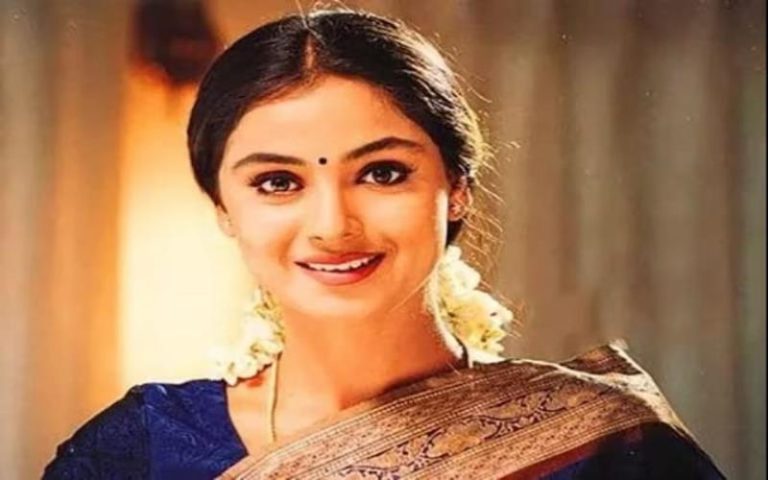 Simran Biography, Age, Early Life, Career, and More
